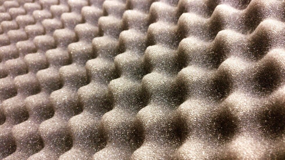 Travaux d’insonorisation : Comment insonoriser une pièce ? Notre tuto ...